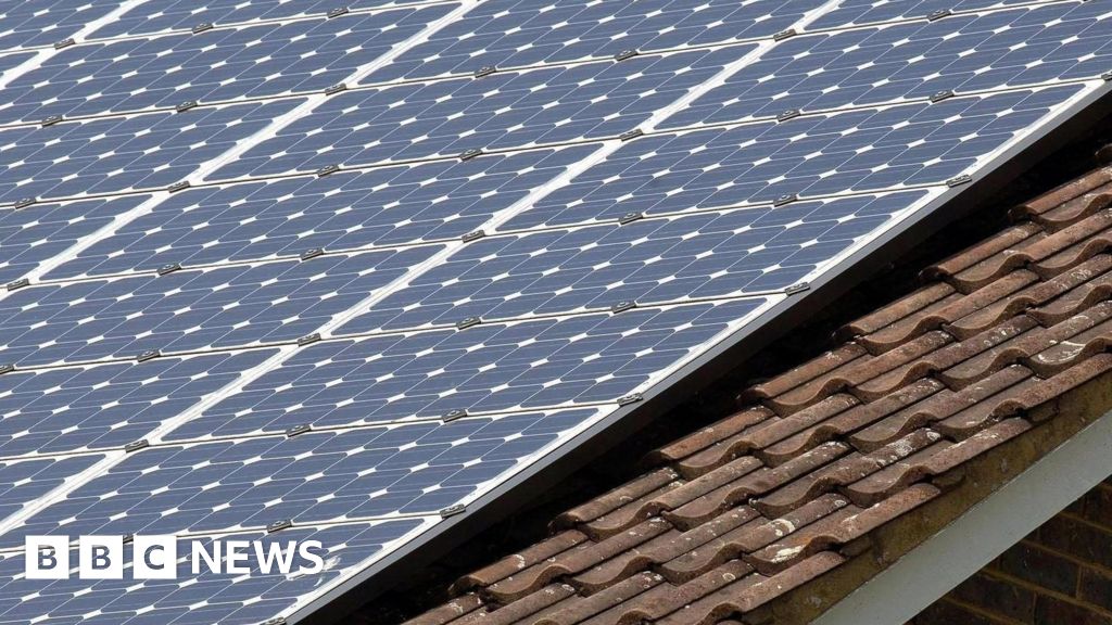 Firm involved in Devon council's solar scheme goes bust - BBC News