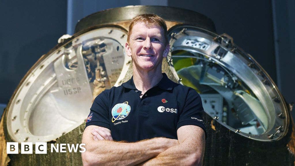 Tim Peake: British astronaut's training nears end - BBC News