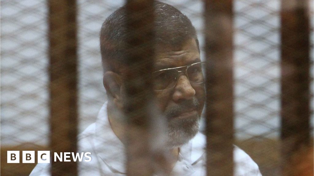 Egypt's Morsi sentenced to three years for insulting the judiciary