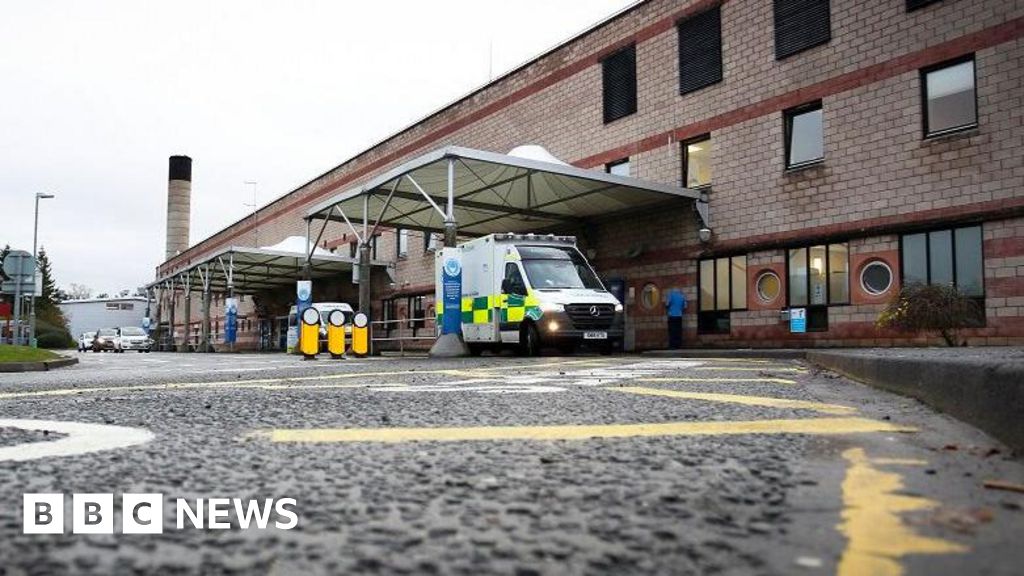 NHS Borders service warning over bid to save £45m - BBC News