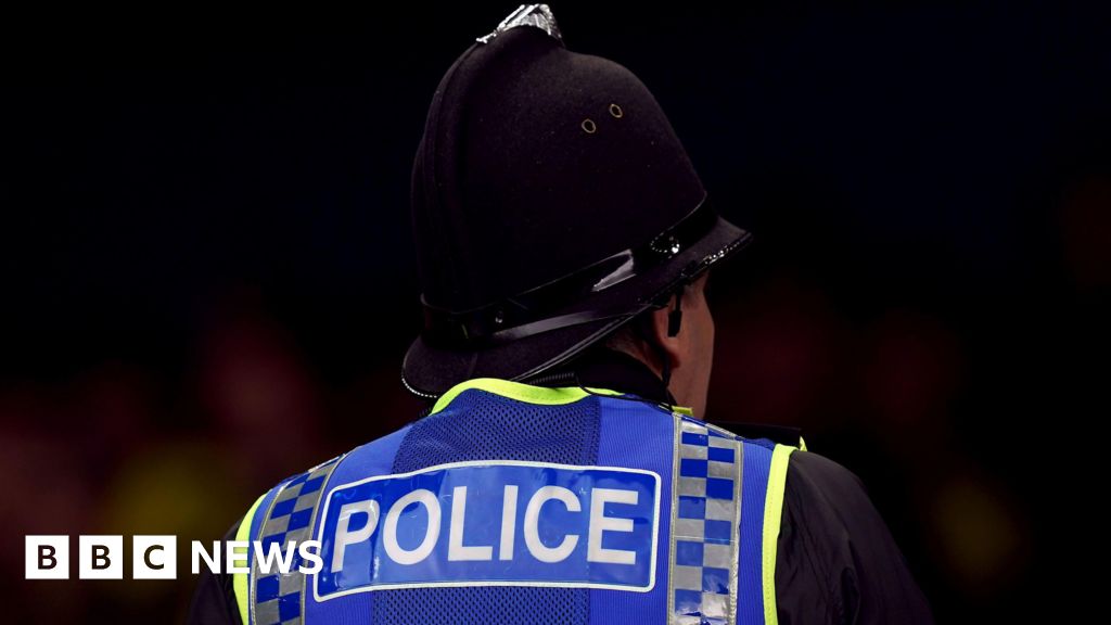 Eastbourne: Man, 19, held over death of motorcyclist - BBC News