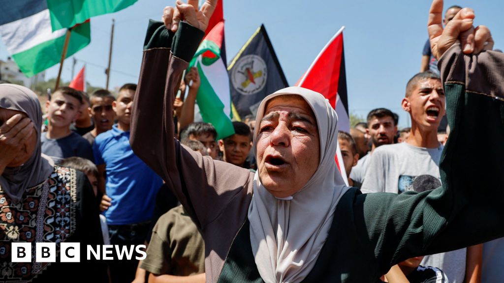 Palestinian militant, 17, killed during Israeli West Bank raid