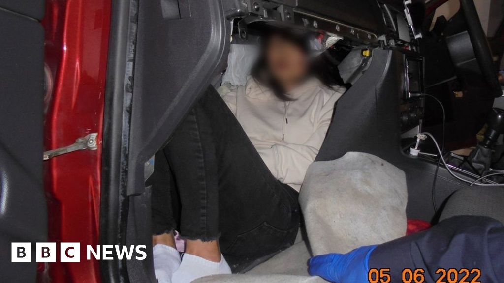 People smuggling: Man hid woman behind car dashboard