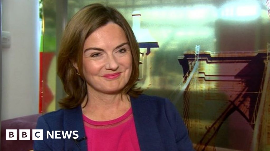 Telford MP Lucy Allan defends adding death threat - BBC News