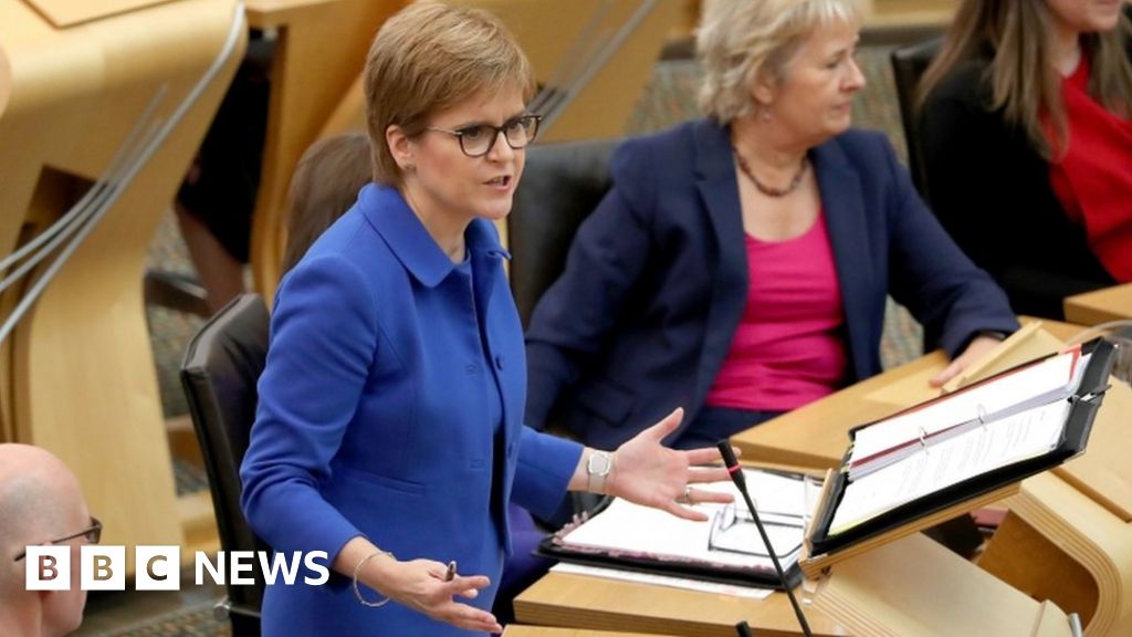 Scotland Brexit: Sturgeon tells MSPs she would 'relish' an election