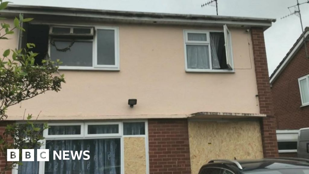Woman, and boy, 12, critical after house fire near Evesham - BBC News