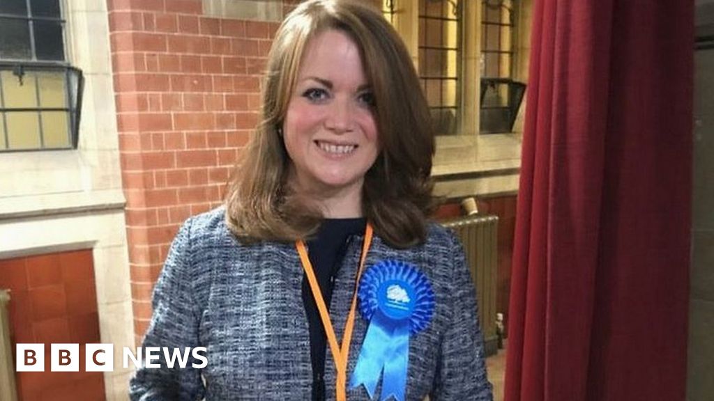 General election 2019: Kate Griffiths elected in Burton