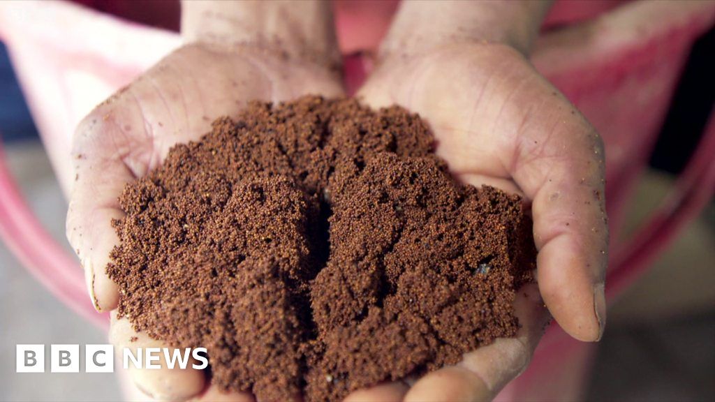 The beads saving people from arsenic poisoning