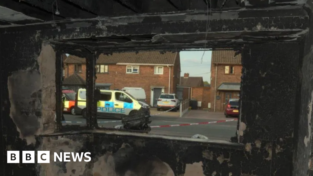 Murder accused in court over fatal house fire in Wolverhampton - BBC News