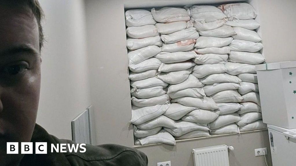 Ukraine: Kent councillor caught in air raid while on aid mission