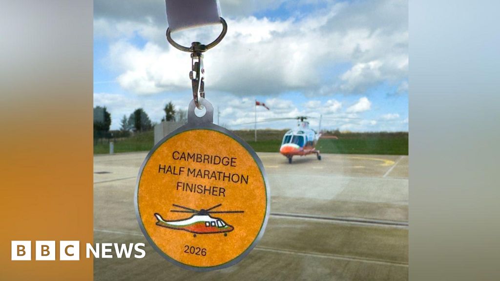 Charity gives medal to runner after Cambridge event runs short