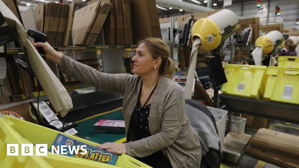 Amazon tax bill cut by share awards