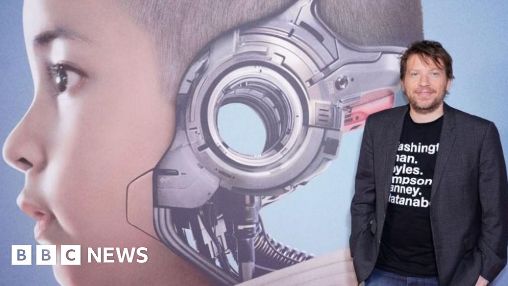 Star Wars director to be made freeman of Nuneaton - BBC News