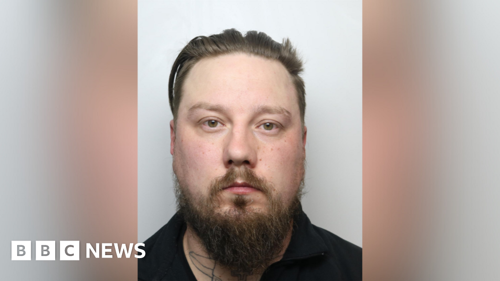 Bradford Man Jailed For Sexually Assaulting Teenage Girl Bbc News