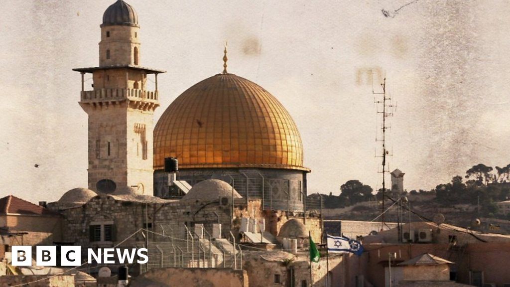 Jerusalem's Temple Mount/ Haram al-Sharif explained - BBC News