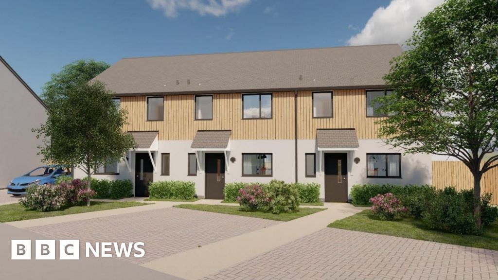 Newlyn affordable homes scheme wins planning appeal - BBC News