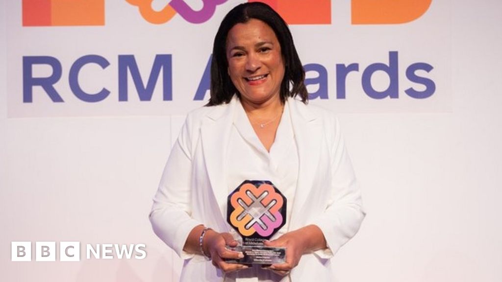 University of Leicester midwifery lecturer honoured for equality work ...