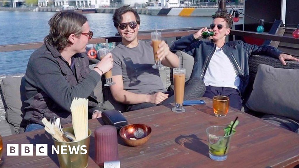 Coronavirus: How Sweden is keeping its pubs and bars open