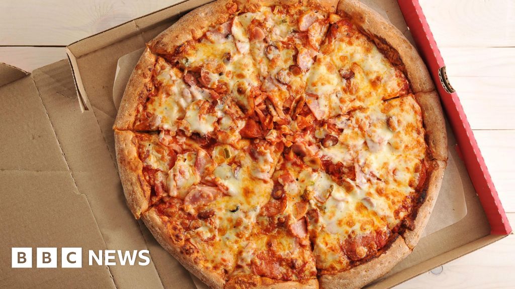 Inspectors discover maggots in Merseyside pizza takeaway