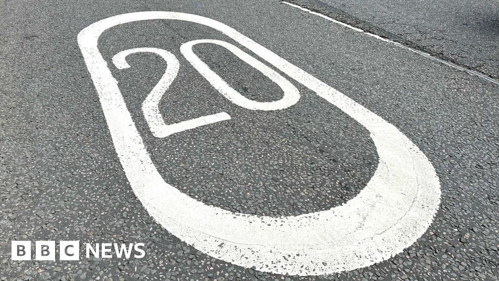 Lower speed limits for Theale to improve safety - BBC News