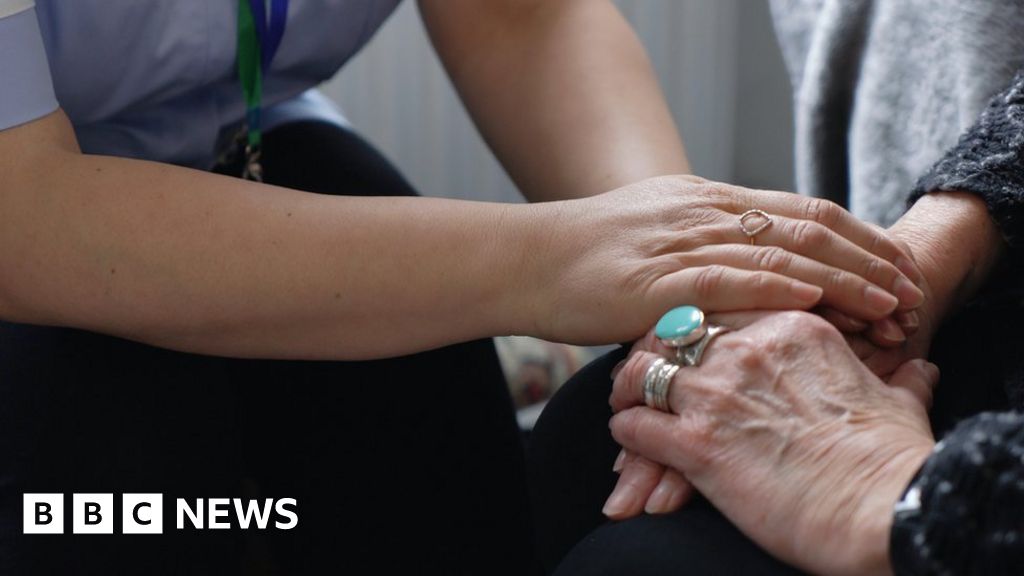 Bid to train thousands of new carers in Shropshire - BBC News