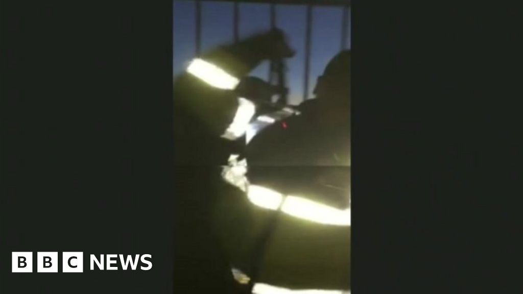 Baton strike PC rapped for breaking Birmingham fan's hand - BBC News