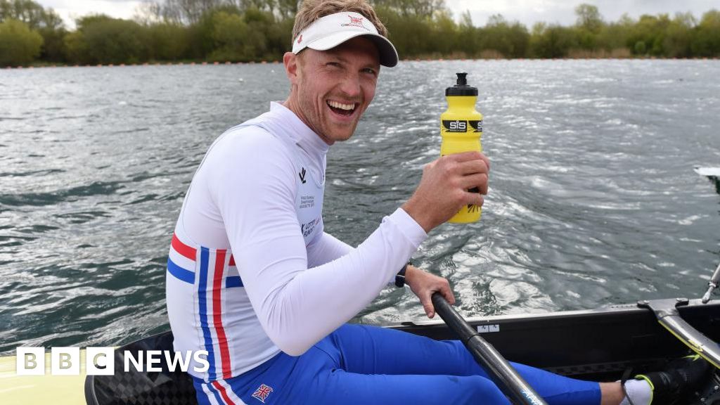 Olympian A﻿lex Gregory welcomes plans for Malvern rowing lake - BBC News