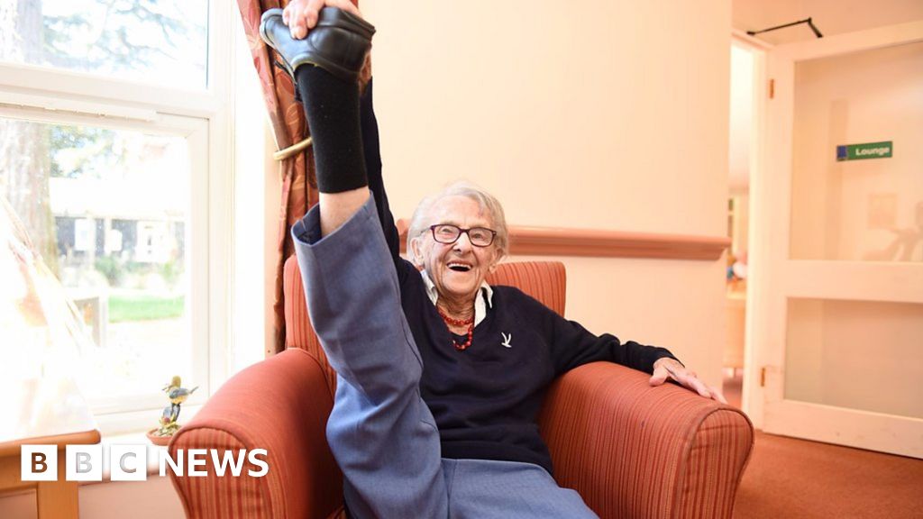 The 100-year-old who holds keep fit classes in her care home - BBC News