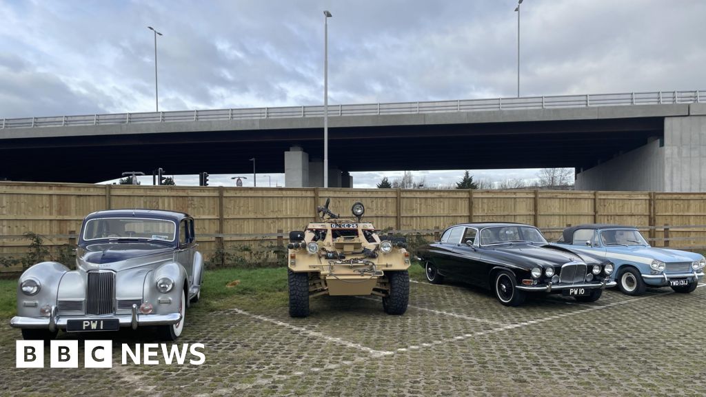 Work on new £61m A46 flyover in Coventry completed - BBC News
