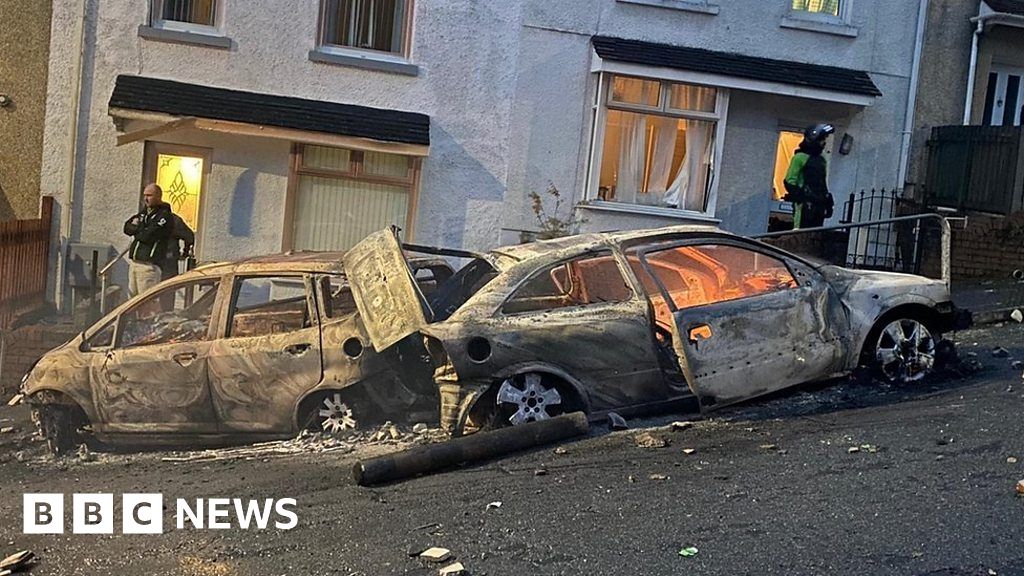 Swansea rioters 'smashed through my windows and door' - BBC News
