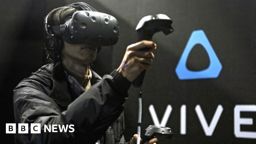 HTC's VR headset will cost more than Oculus Rift - BBC News