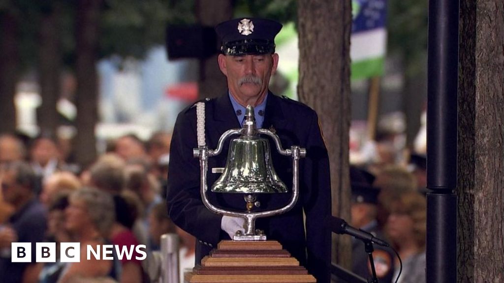 9/11 anniversary remembered 15 years on - BBC News