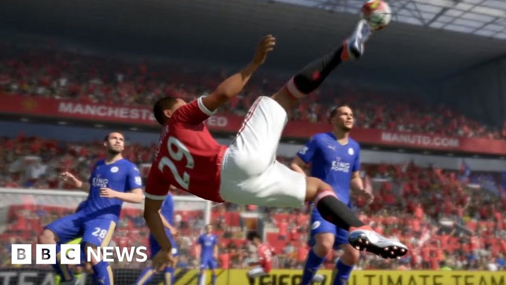 E3: Fifa 17 story mode revealed at EA event - BBC News