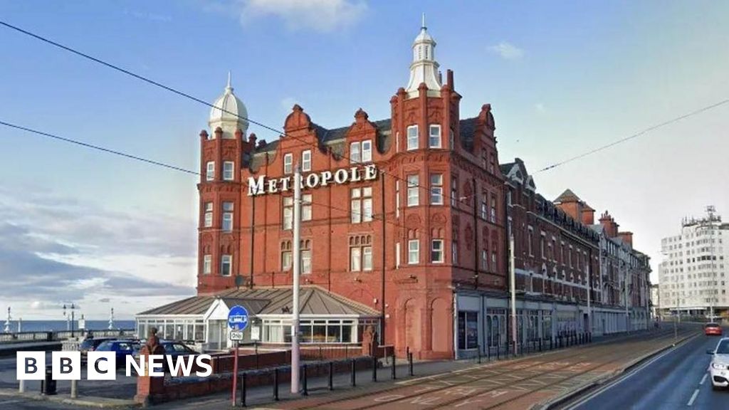 Blackpool: Seafront hotel not suitable for asylum seekers - MP - BBC News