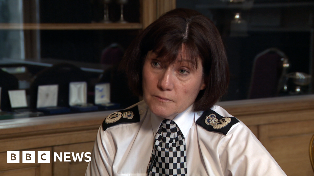 Police chief pledges to get justice for Alistair Wilson's family
