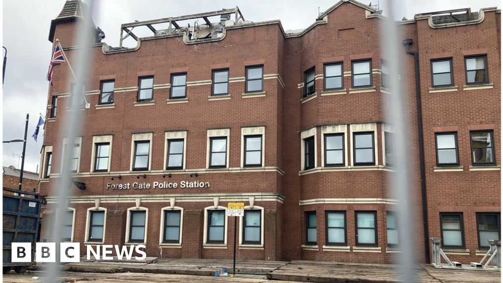 Newham police station fire: No date yet for reopening of road - BBC News