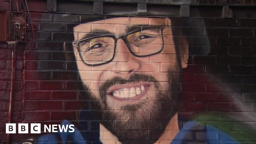 Motaz Azaiza mural in Manchester for all journalists in Gaza, artist says