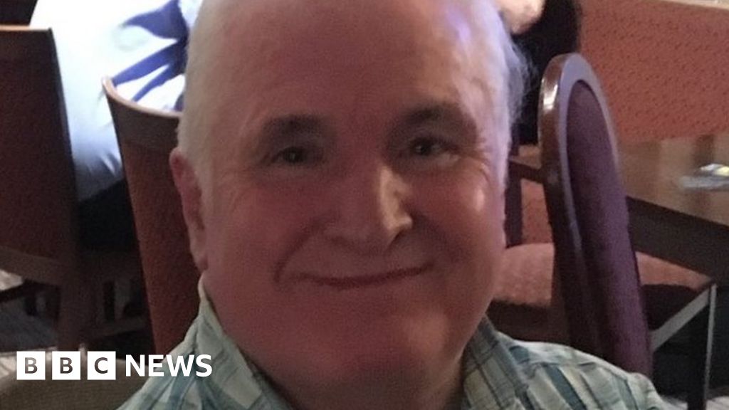 Tony Carroll death: Liverpool coroner in siren review call - BBC News