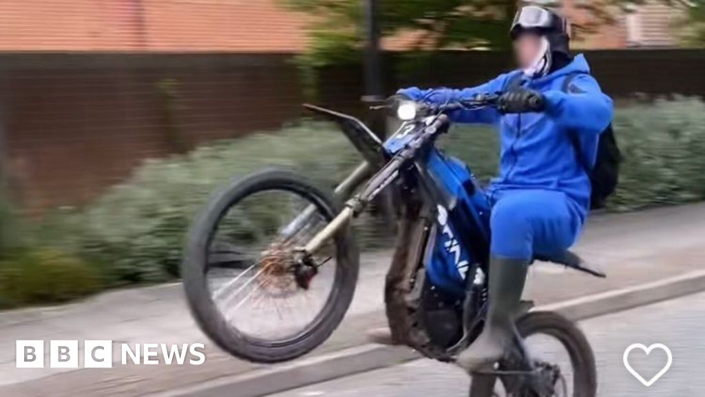 Watch 'dangerous' e-motorbikes hurtle through Tredegar - BBC News