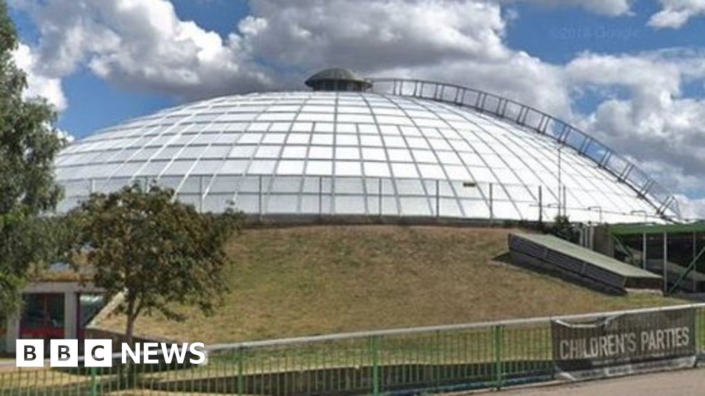 Swindon Oasis: Leisure centre dome could be demolished