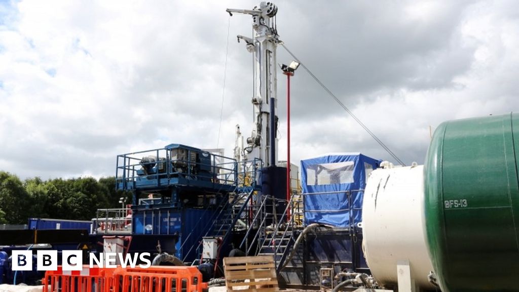 Scottish fracking consultation launched - BBC News