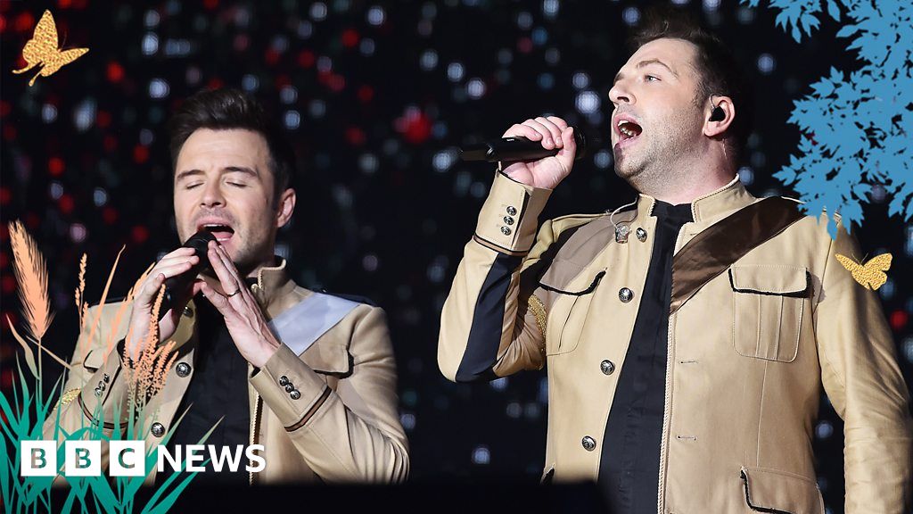 Westlife perform Flying Without Wings at Radio 2 Live in Hyde Park 2019 ...