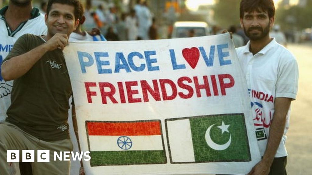 Viewpoint: Can India-Pakistan cricket promote peace? - BBC News