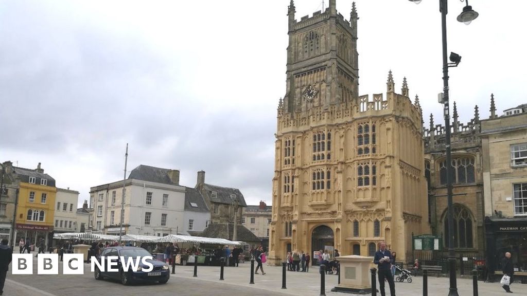 Cirencester: Changes to parking and traffic control
