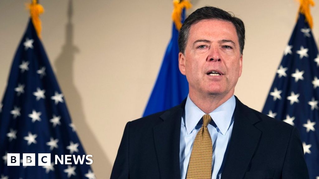 FBI chief James Comey faces questions over Clinton emails - BBC News