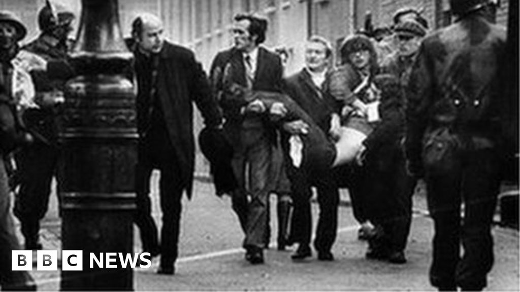 Bloody Sunday: Police to recommence witness interviews - BBC News