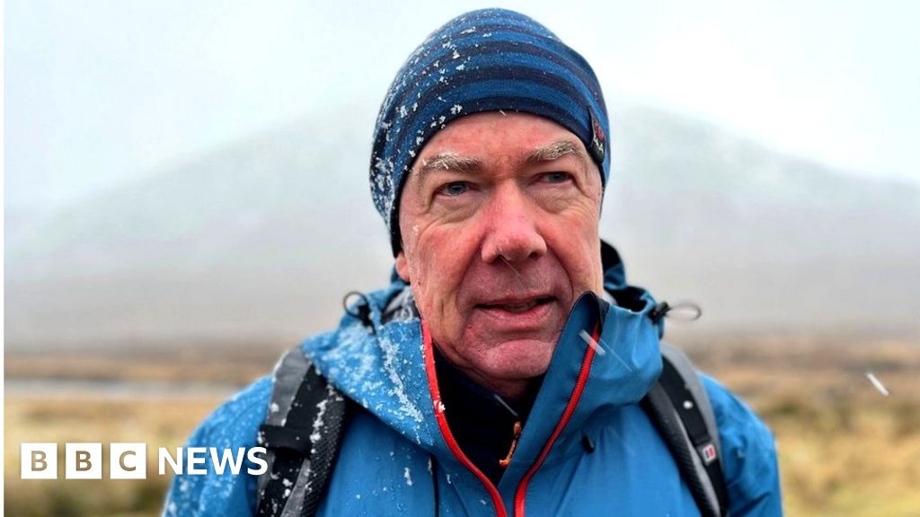 'I'm going to Everest to move on from school abuse' - BBC News