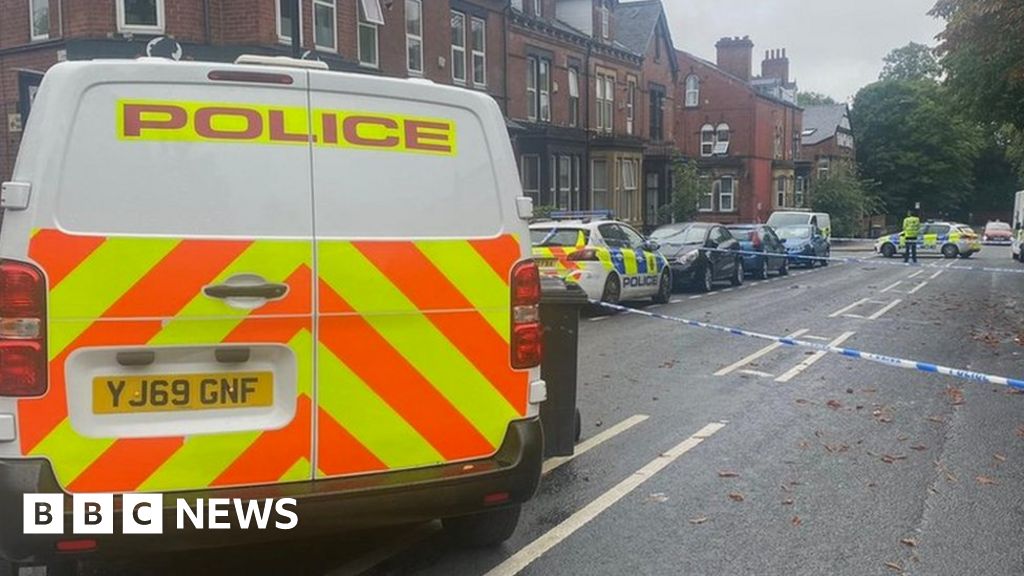 Headingley Man Held On Suspicion Of Womans Murder Bbc News