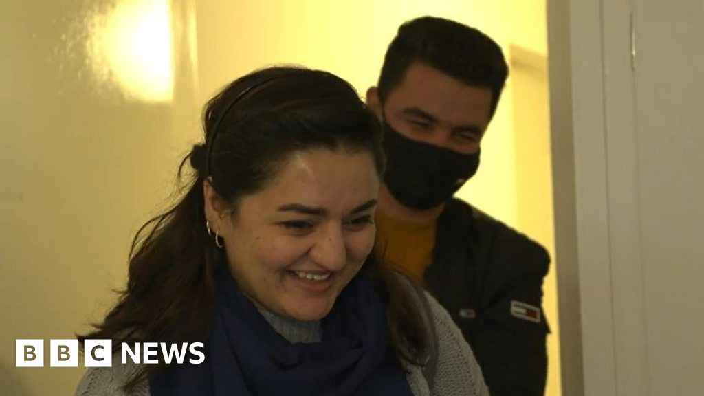 Afghan family given home by BBC viewer - BBC News
