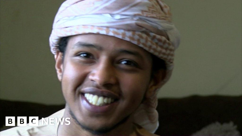 Actor Elmi Rashid Elmi talks about meaning of Ramadan - BBC News